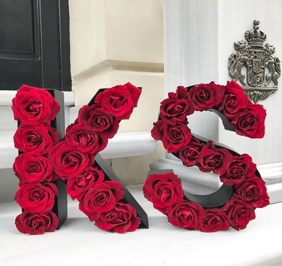 Custom unique letter A-Z shape packaging flower boxes luxury with ...